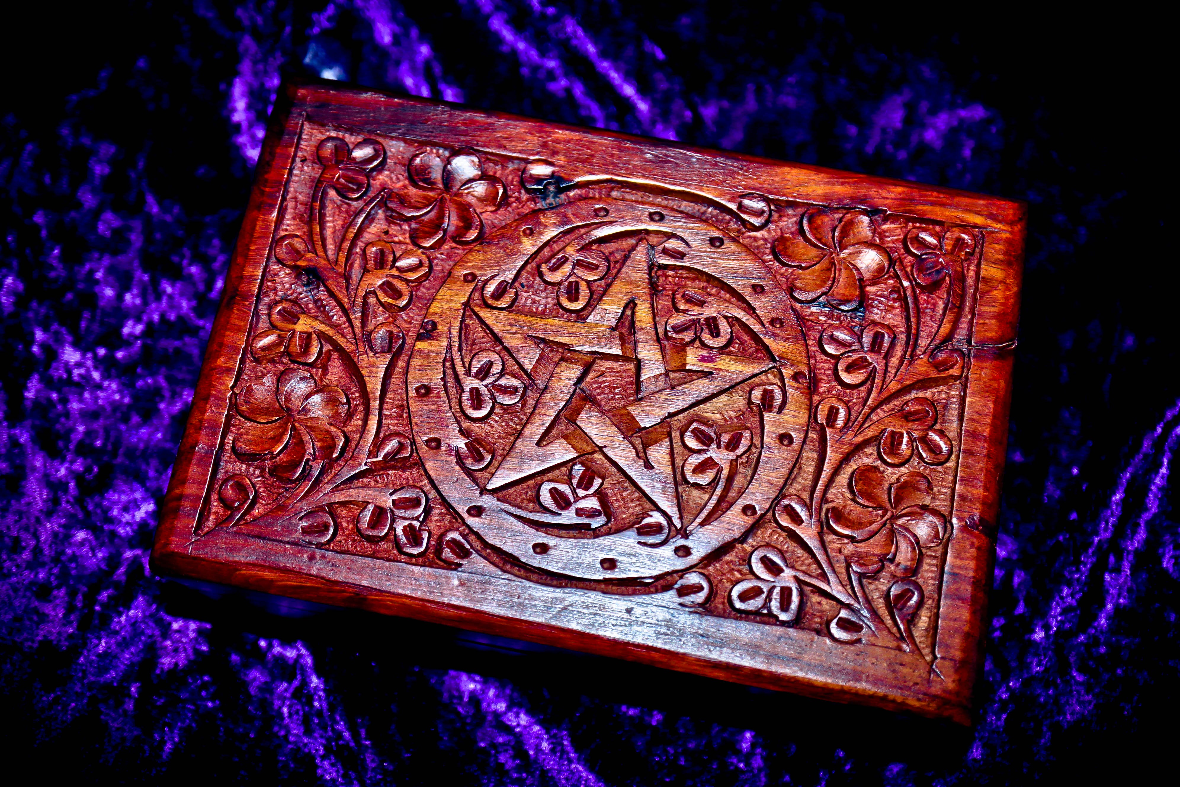 Charging Boxes – Page 2 – Mystic7Moonlight